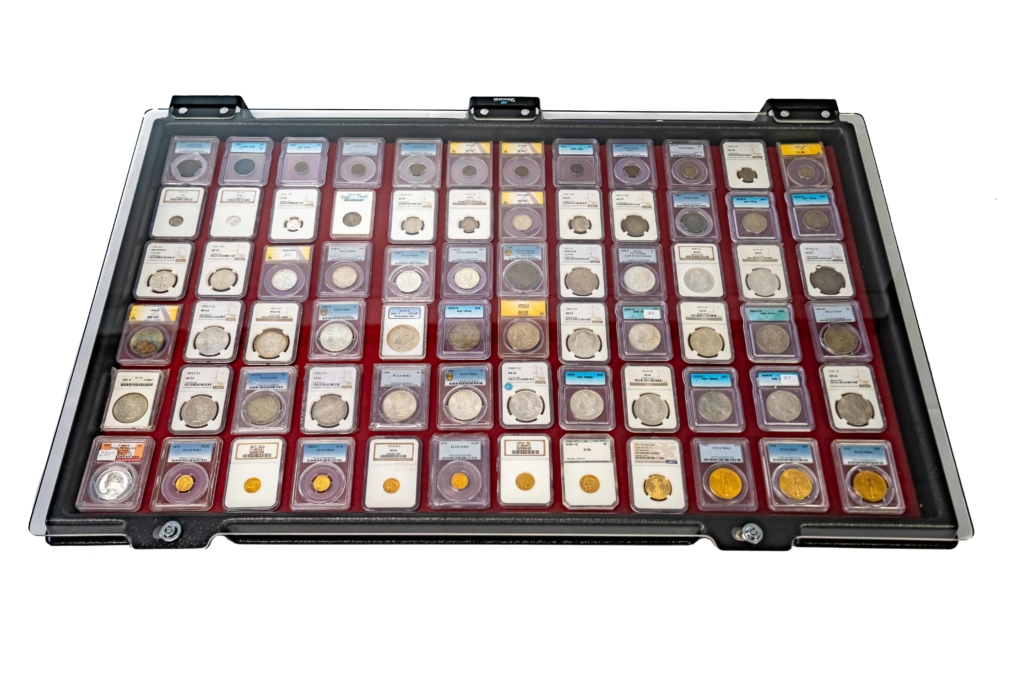 Flat Top Showcase - Low Profile Showcase - Christal Clear Showcases